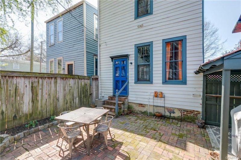 Such a cool house! Historic Billups House. Circa, 1855. Virginia. – The ...