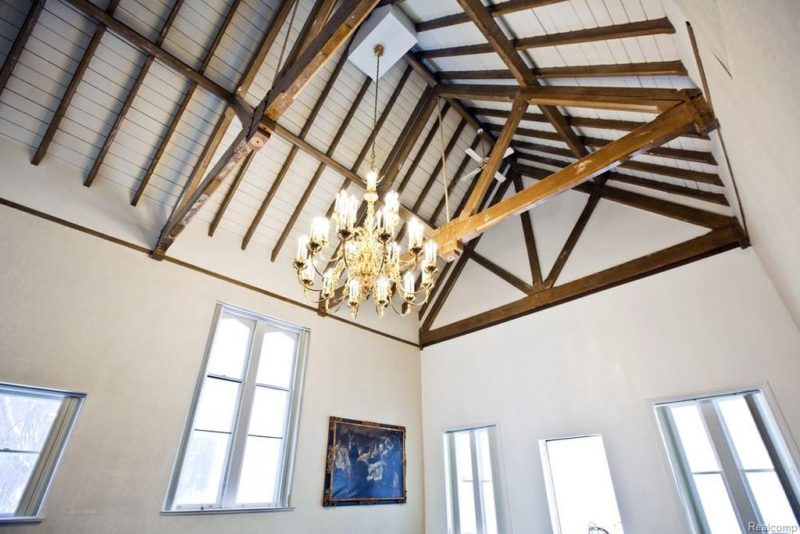23 bedrooms! Frederick Stearns Mansion in Michigan. $1,195,000 – The ...