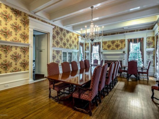 Whoa, stunning! Graystone Inn located in Wilmington, NC. Circa, 1905 ...