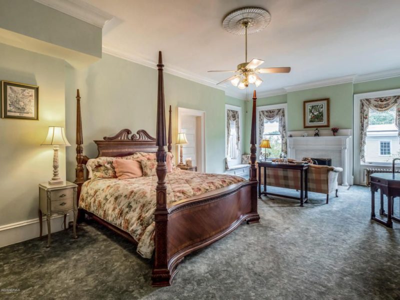 Whoa, stunning! Graystone Inn located in Wilmington, NC. Circa, 1905 ...