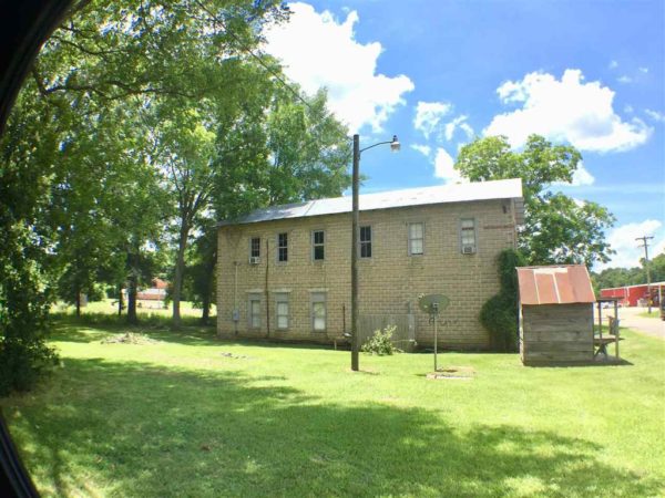 Off market. Old Pinola Hotel! Circa, 1918 in Mississippi. $79,900 – The ...