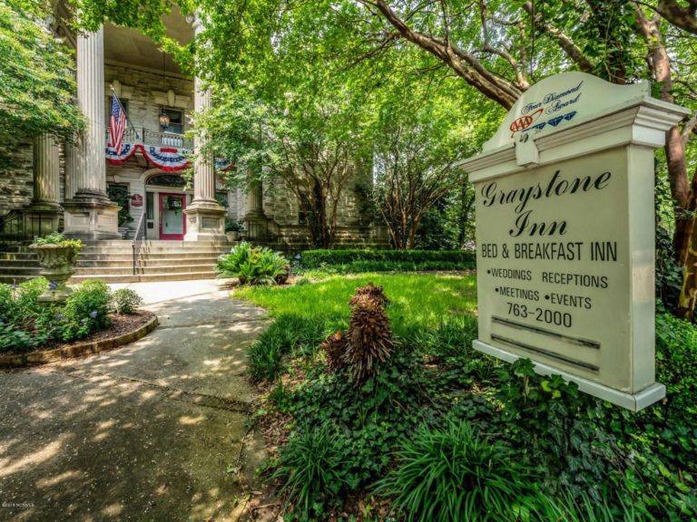 Whoa, stunning! Graystone Inn located in Wilmington, NC. Circa, 1905 ...