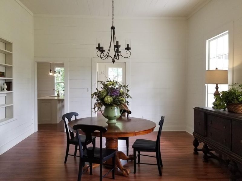 Sold. So cute!! Love their decorating. Circa 1850. Two acres in MS ...