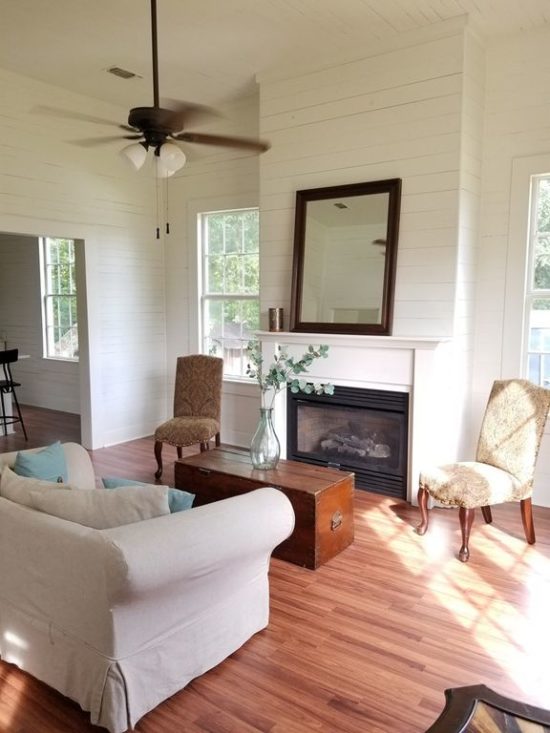 Sold. So cute!! Love their decorating. Circa 1850. Two acres in MS ...