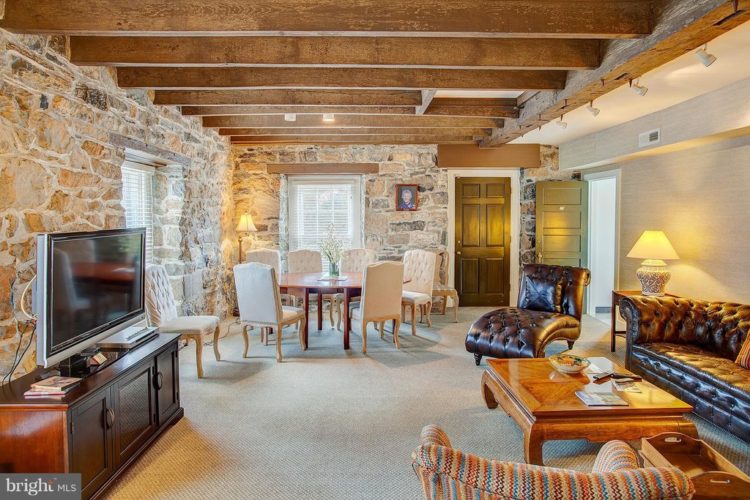 Absolutely stunning!!! Carter Hall, Circa 1797. On 87 acres in VA ...