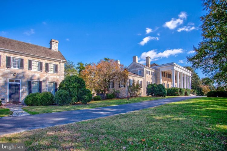 Absolutely stunning!!! Carter Hall, Circa 1797. On 87 acres in VA ...