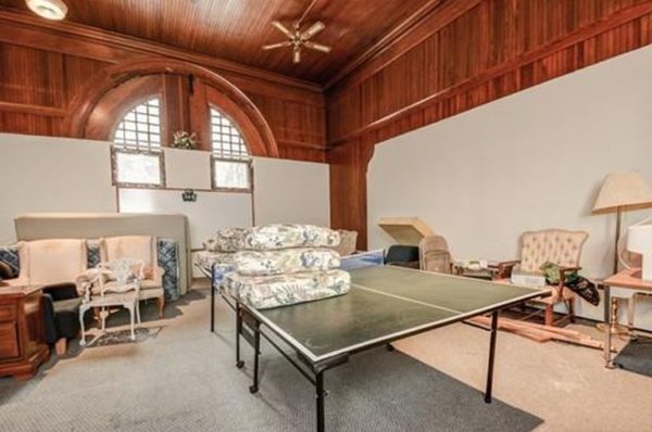 Thayer Estate Carriage House. Almost five acres in MA. $499,900 – The ...