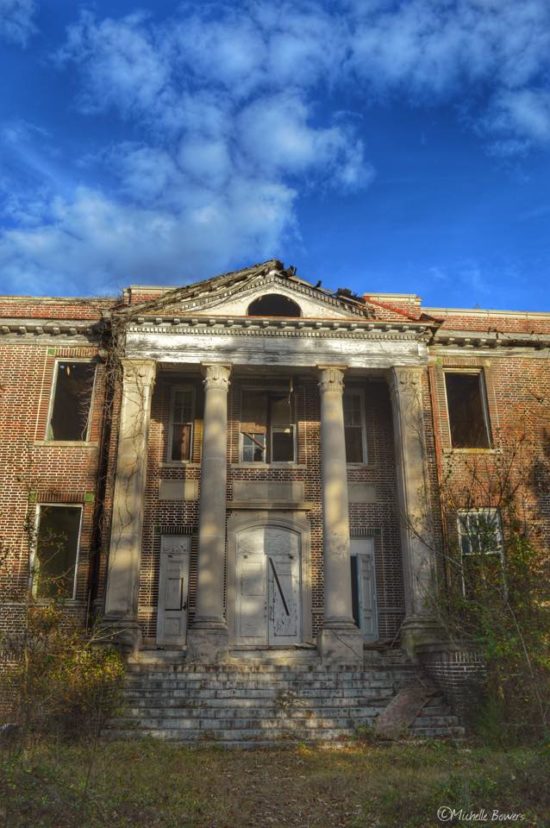 Abandoned: Robert Fletcher School in SC. – The Old House Life