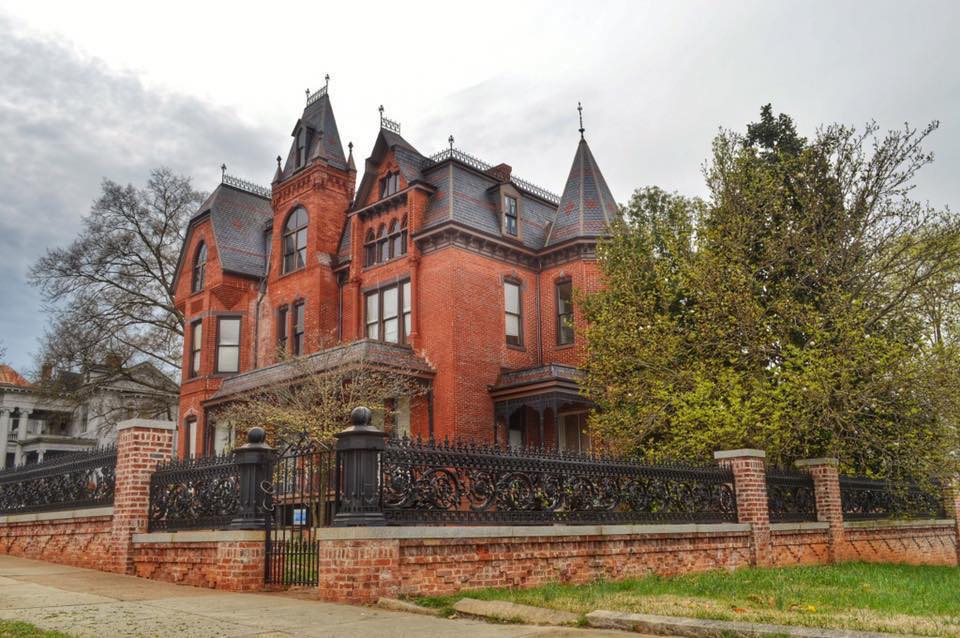 Interior tour of Sublett Miller Mansion! Circa 1874 in Danville ...