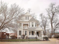 So many details inside and out! Circa 1885 in Iowa. $269,900 – The Old ...