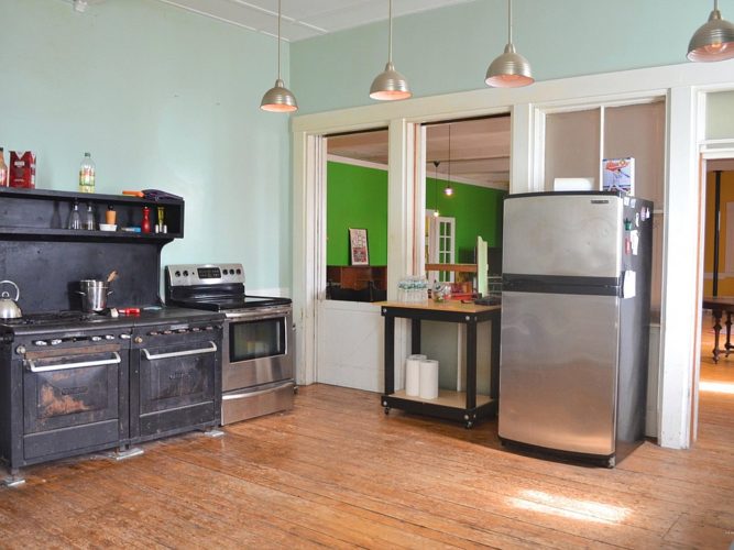 Seen on HGTV. Circa 1878 in Maine. $280,000 – The Old House Life