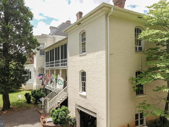 Great price for this Virginia mansion! Circa 1891. Over four acres ...