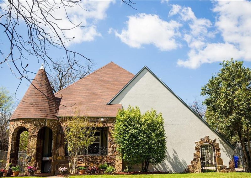 Sold. Circa 1930 in Waco, Texas. Love the turret! $184,900 – The Old ...