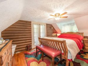 Like a fairytale! Over seven acres in Michigan with a guest house ...