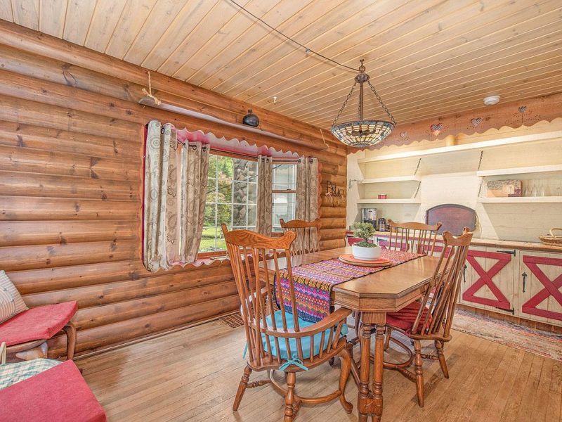 Like a fairytale! Over seven acres in Michigan with a guest house ...