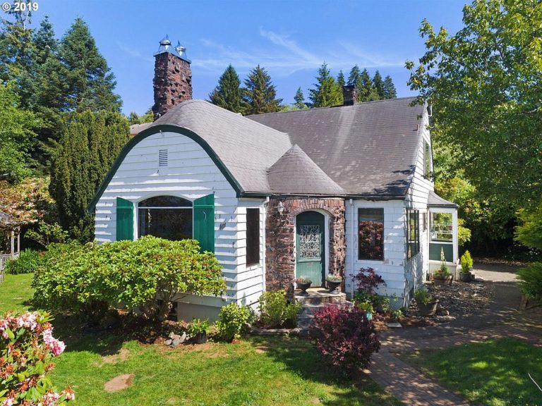 Bay views from this Oregon cottage. Circa 1933. $289,000 – The Old ...