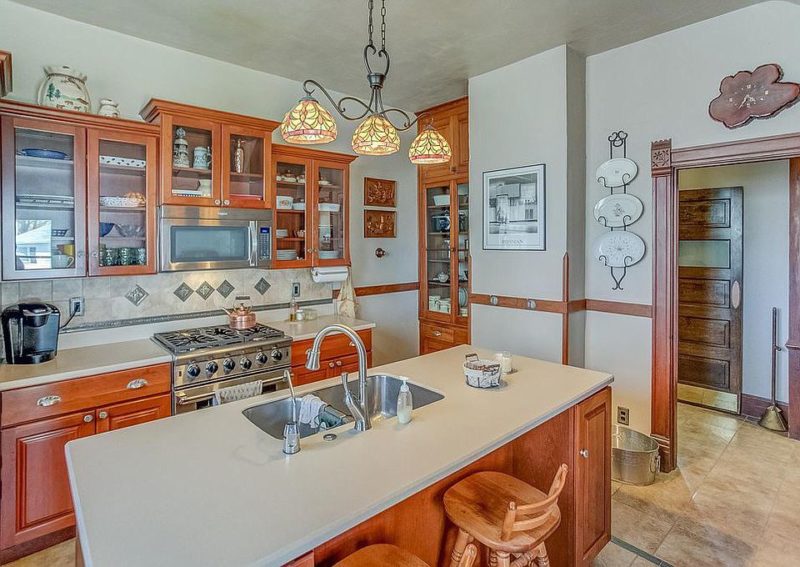 Oh My Goodness! James Twiss House, Circa 1907 in Illinois. $344,900 ...