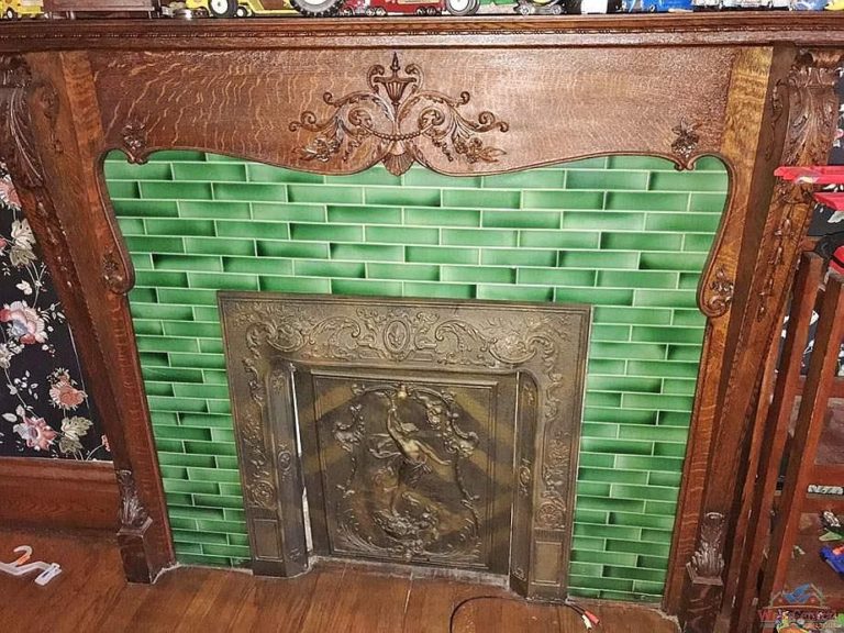 Off market. The Crome House, Circa 1904 in Missouri. American ...