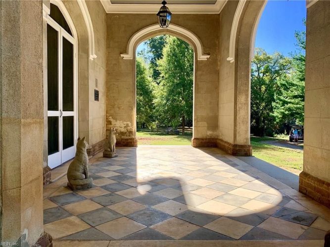 Beautiful! “Wirtland”, Circa 1850. On 112 acres in the Northern Neck of ...