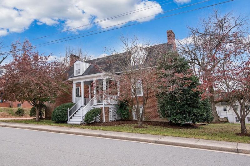 Decent price! Circa 1832 in Farmville, Virginia. $189,000 – The Old ...