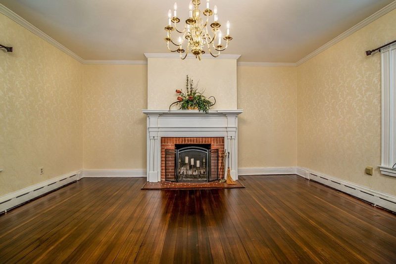 Decent price! Circa 1832 in Farmville, Virginia. $189,000 – The Old ...