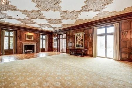 47 bedrooms! Thayer Estate, Circa 1903. On 55 acres in Massachusetts ...
