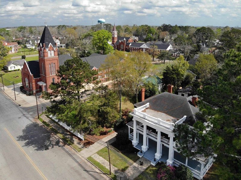 Deal of the Day! Henderson Hall, Circa 1905 in Georgia. $269,900 – The ...