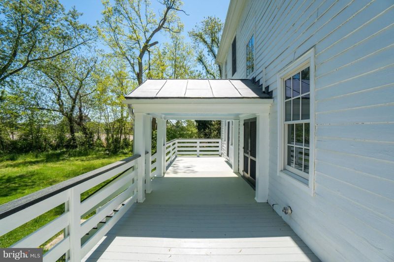 Rock Hall, Circa 1804. Over three acres in Virginia. $499,000 – The Old ...