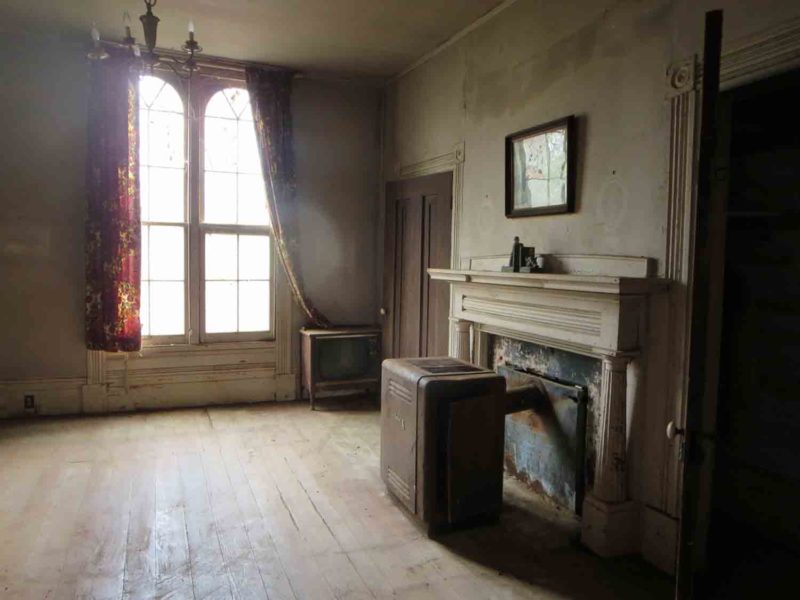 Built for daughter of Francis Scott Key. On 76 acres in North Carolina ...