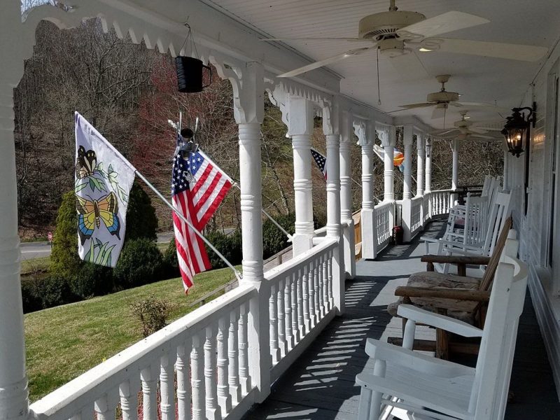 Cox Manor, Circa 1888. On five acres in Virginia. $415,000 – The Old ...