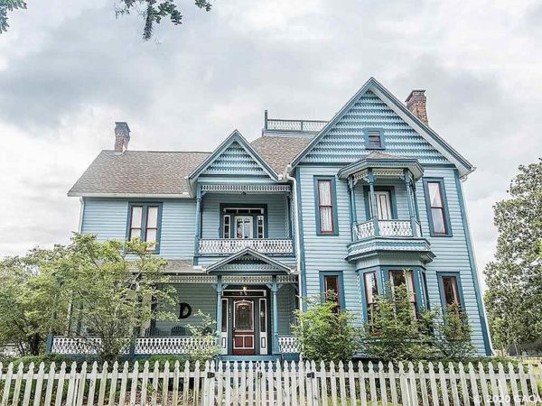 King House Bed and Breakfast, Circa 1896. Over one acre in Florida ...