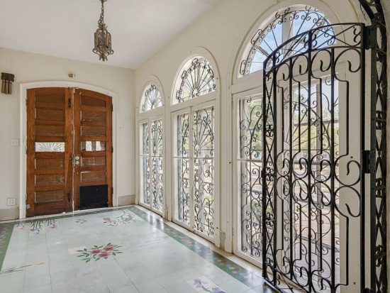 Trust me, look inside this one! Circa 1937 in Texas. $390,000 – The Old ...
