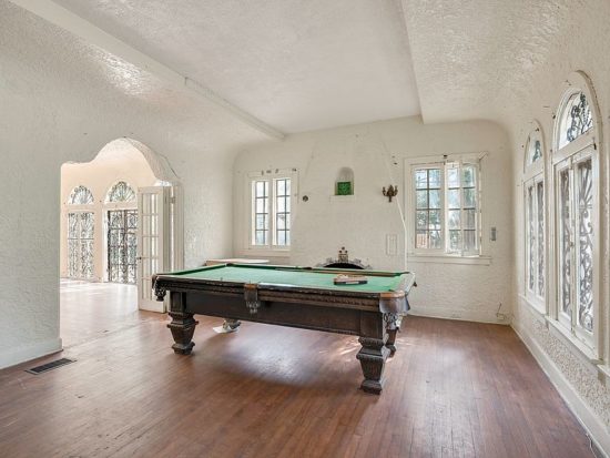 Trust me, look inside this one! Circa 1937 in Texas. $390,000 – The Old ...