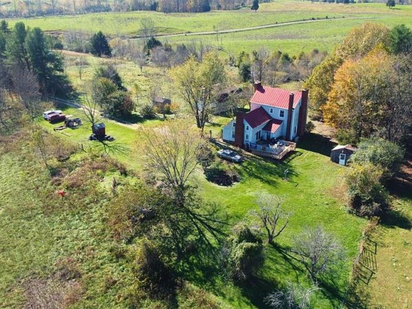 Off market. “White Oak Grove”, Circa 1846. On 9 acres in Virginia ...