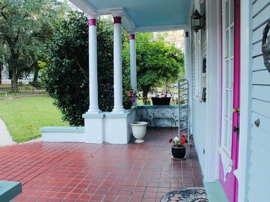 8 bedrooms-8 bathrooms! The Coney House, Circa 1886 in Mississippi ...
