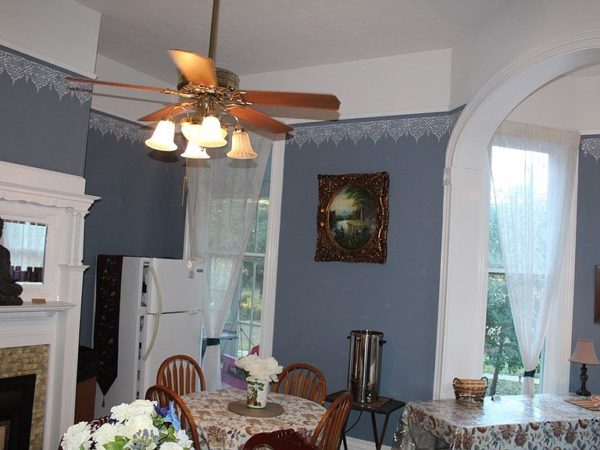 8 bedrooms-8 bathrooms! The Coney House, Circa 1886 in Mississippi ...