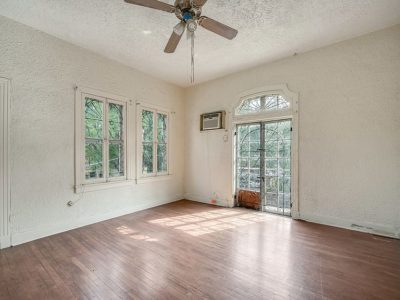 Trust me, look inside this one! Circa 1937 in Texas. $390,000 - The Old ...