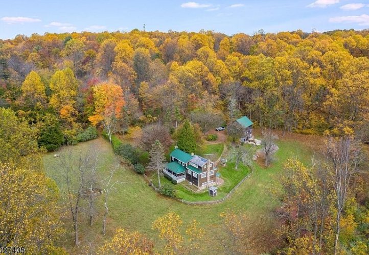 Sold. Great interior! The Woolf Farm, Circa 1800. On 22 acres in New ...