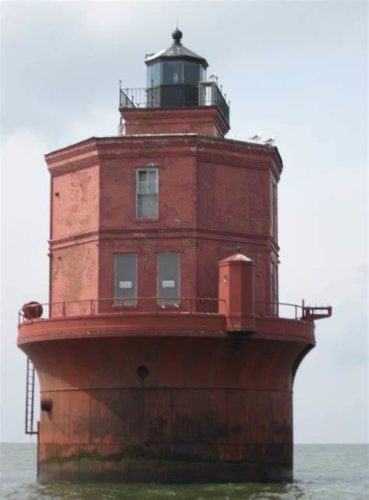 Wolf Trap Lighthouse is still on the market. Circa 1894 in Virginia ...