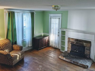 Love the built-ins! Circa 1945 in North Carolina. $129,500 – The Old ...