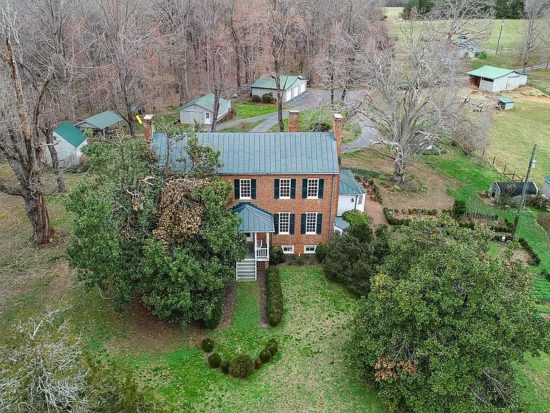 Beautiful federal home! 92 acres in Virginia. Circa 1810. $899,000 ...