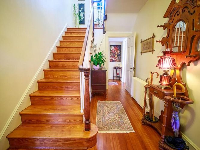Love this! Has great curb appeal! The Wilkinson House, Circa 1937 in ...