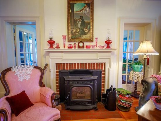 Love this! Has great curb appeal! The Wilkinson House, Circa 1937 in ...