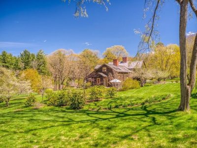 Perfection! On a five acre apple orchard. Circa 1800 in Massachusetts ...