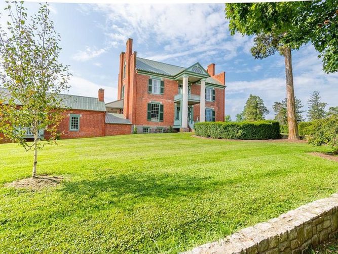 Mansion at Fort Chiswell, Circa 1839. On five acres in Virginia ...