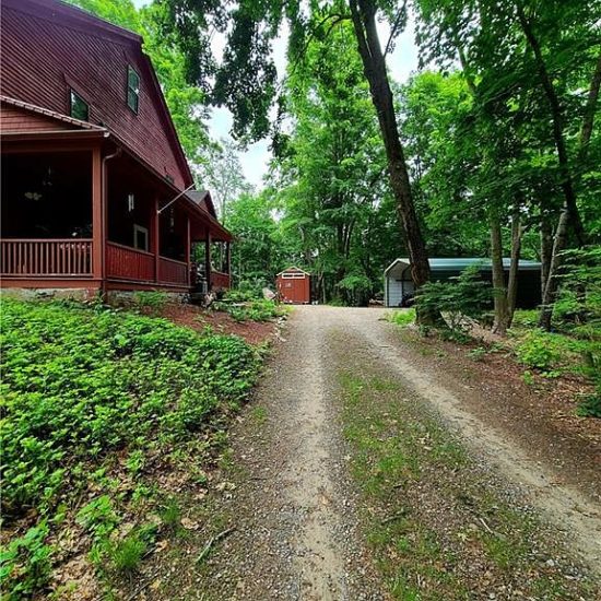 Built in 1795! Almost one acre in Connecticut. $289,900 - The Old House ...
