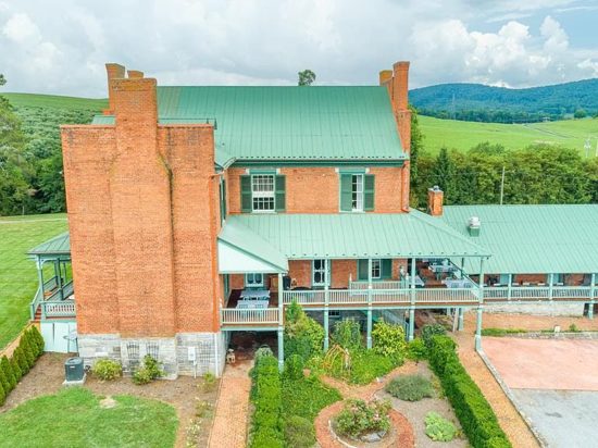 Mansion at Fort Chiswell, Circa 1839. On five acres in Virginia ...