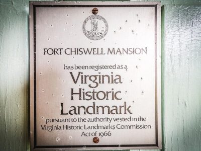 Mansion at Fort Chiswell, Circa 1839. On five acres in Virginia ...