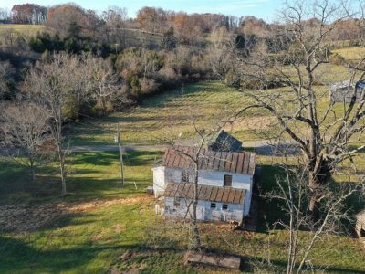 Sold. Family cemetery on property! On 36 acres in Virginia. Circa 1908 ...