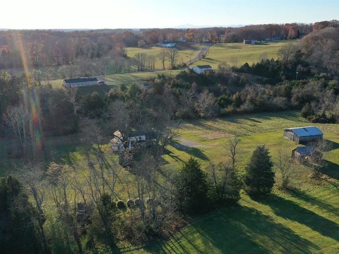 Sold. Family cemetery on property! On 36 acres in Virginia. Circa 1908 ...